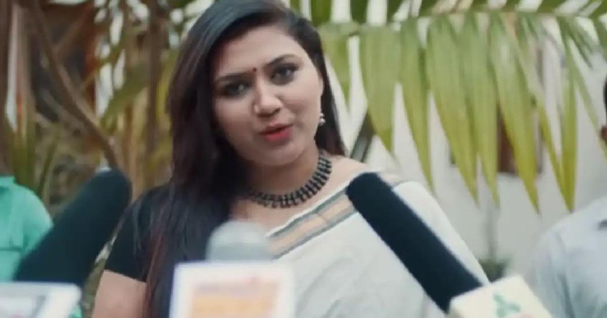 തിരക്കഥ കേള്‍ക്കണ്ട, എന്റെ കൂടെ ഗോവയിലേക്ക് വന്നാ മതി എന്ന് നിര് ...